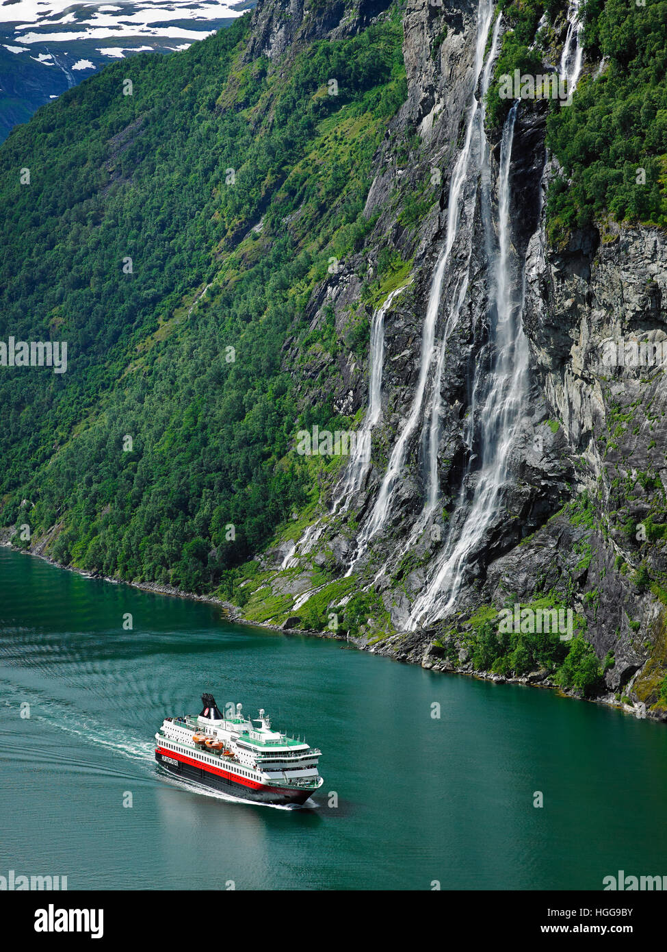Geiranger ship hi-res stock photography and images - Alamy