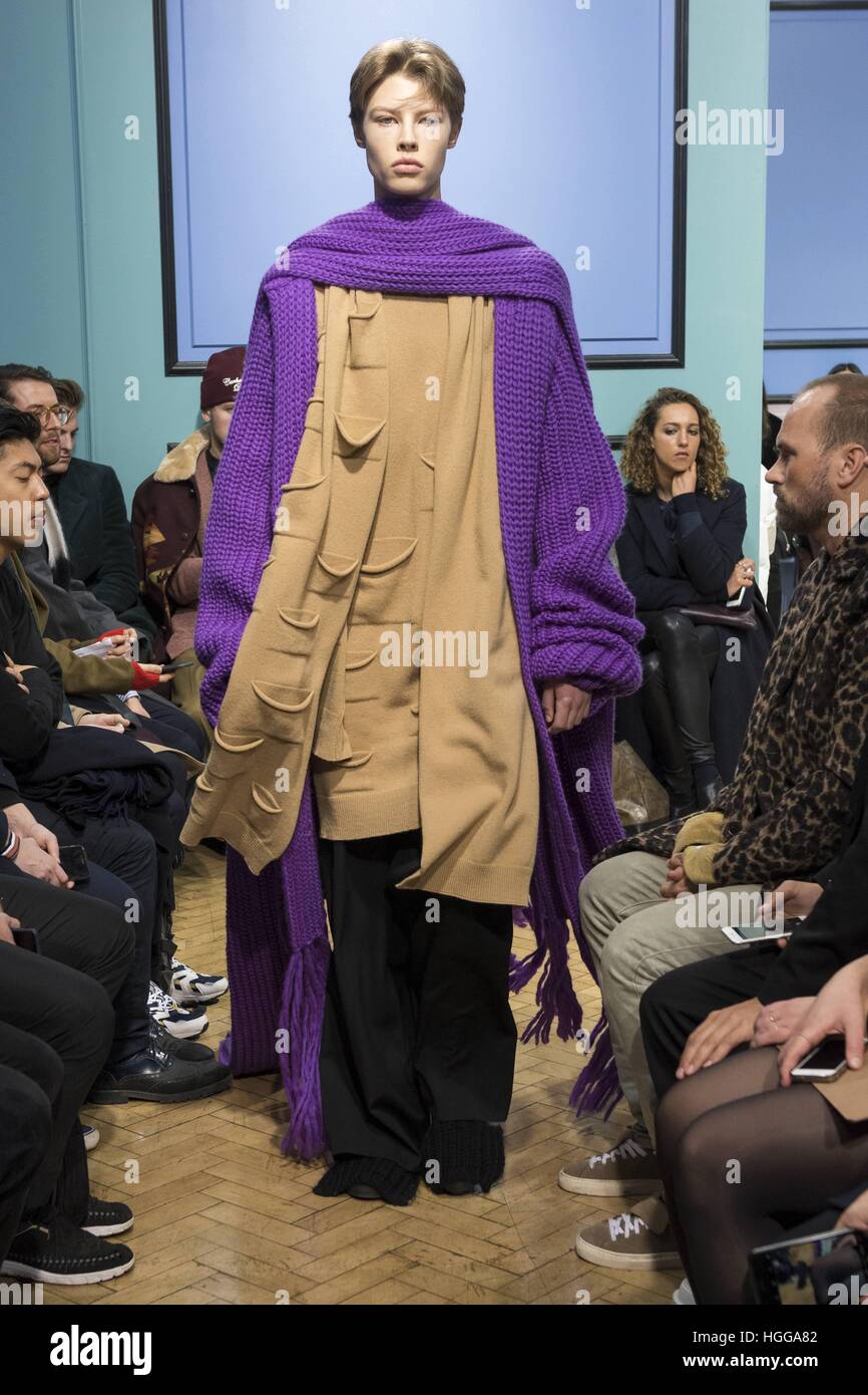 London, UK. 08th Jan, 2017. J.W. ANDERSON Catwalk at London Fashion ...