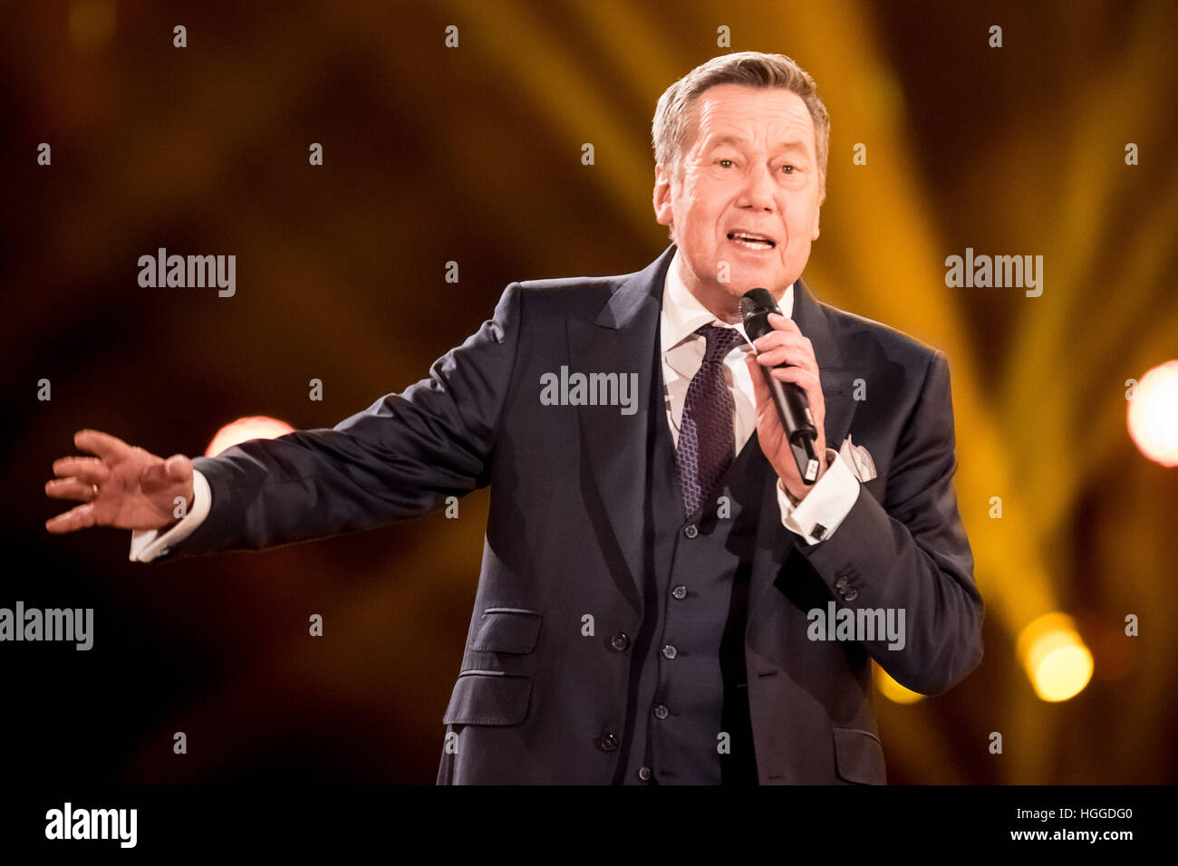 The singer Roland Kaiser during the TV Show "Hit Champions - Great ...