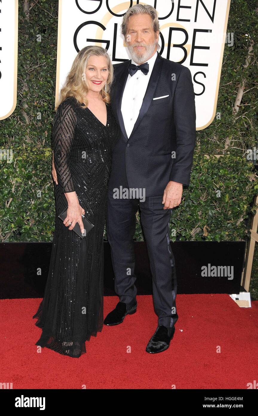 Beverly Hills, CA. 8th Jan, 2017. Jeff Bridges at arrivals for 74th ...
