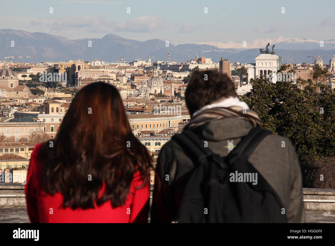 Rome, Italy. 9th January, 2017. Freezing temperatures hit the Italian ...
