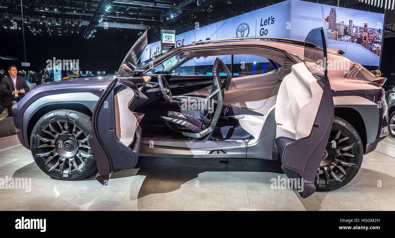 Detroit, USA. 9th Jan, 2017. The LEXUS UX CONCEPT dazzles at the North ...