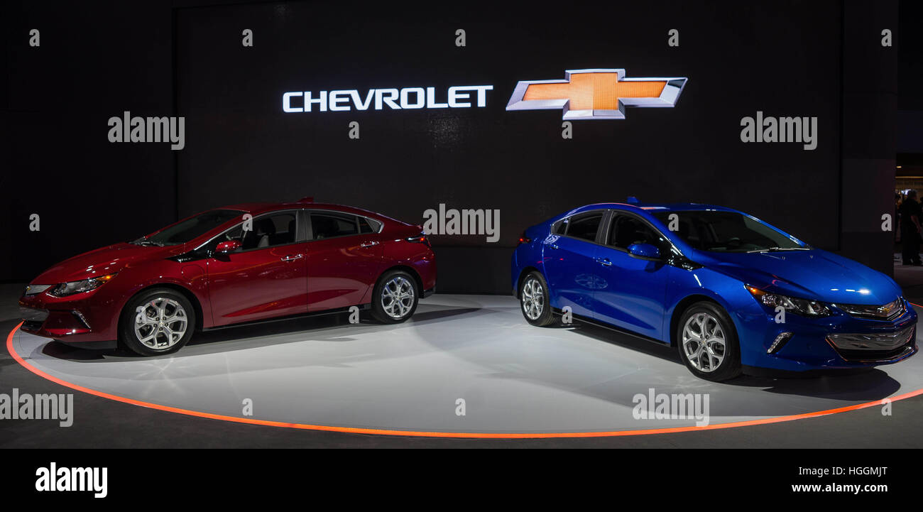 Detroit, USA. 9th Jan, 2017. The CHEVROLET VOLT dazzles at the North ...
