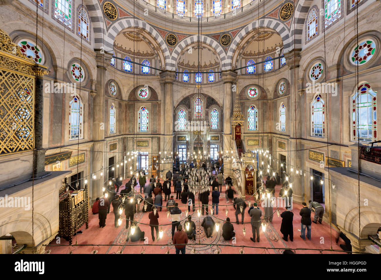 Interior view of Laleli Mosque Istanbul Turkey Stock Photo - Alamy