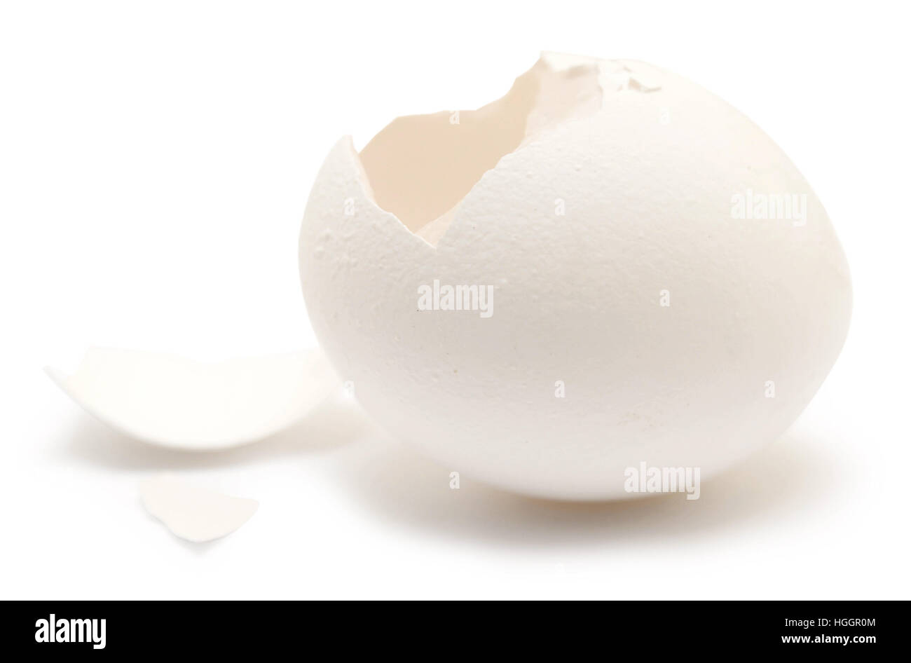 eggshells on white Stock Photo - Alamy