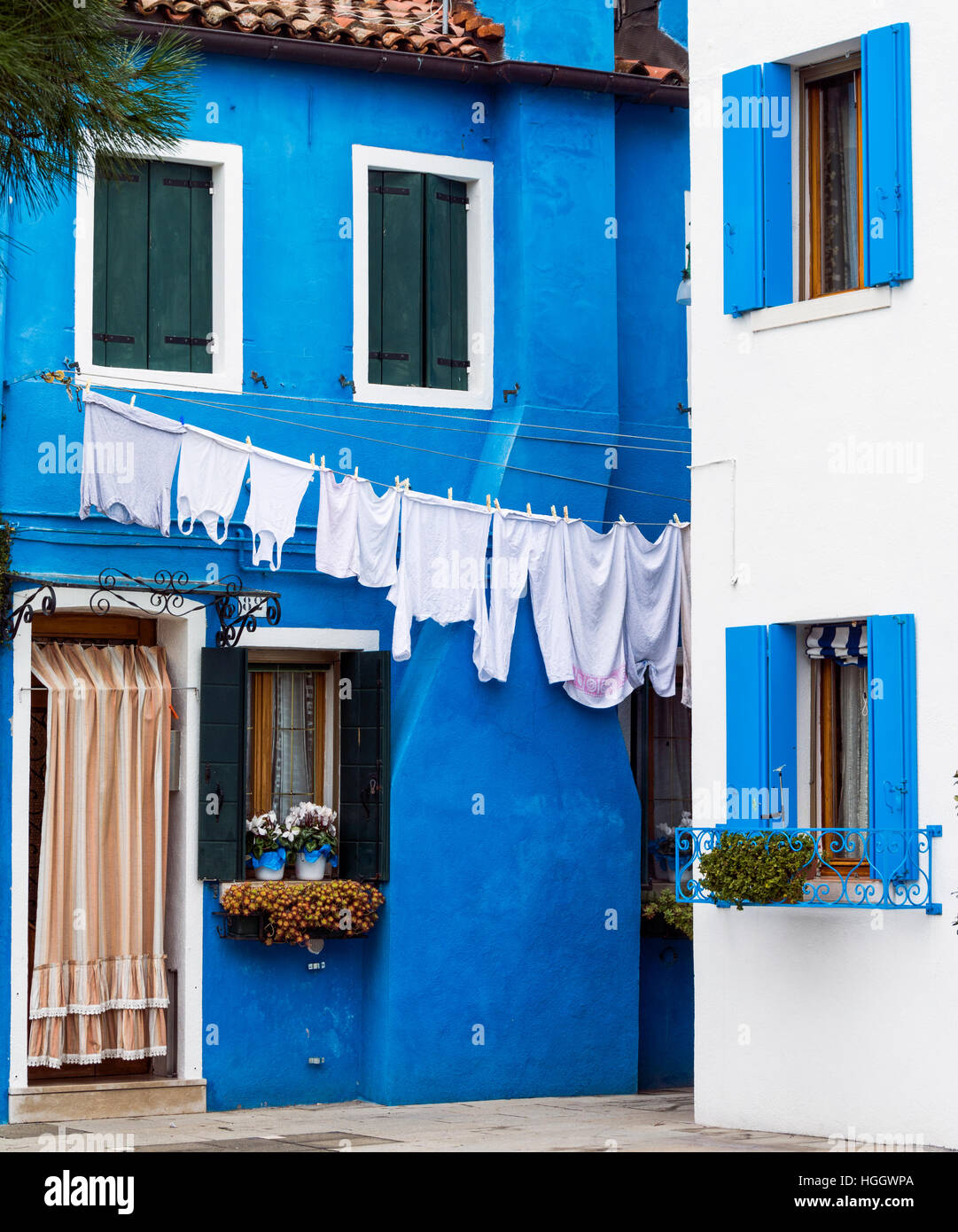 Washing white colour hi-res stock photography and images - Alamy