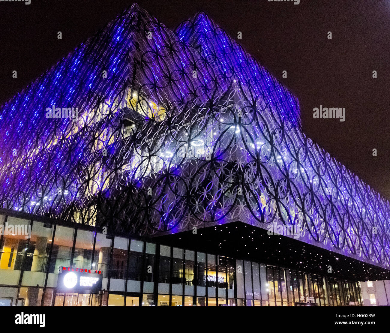 Birmingham library night hi-res stock photography and images - Alamy