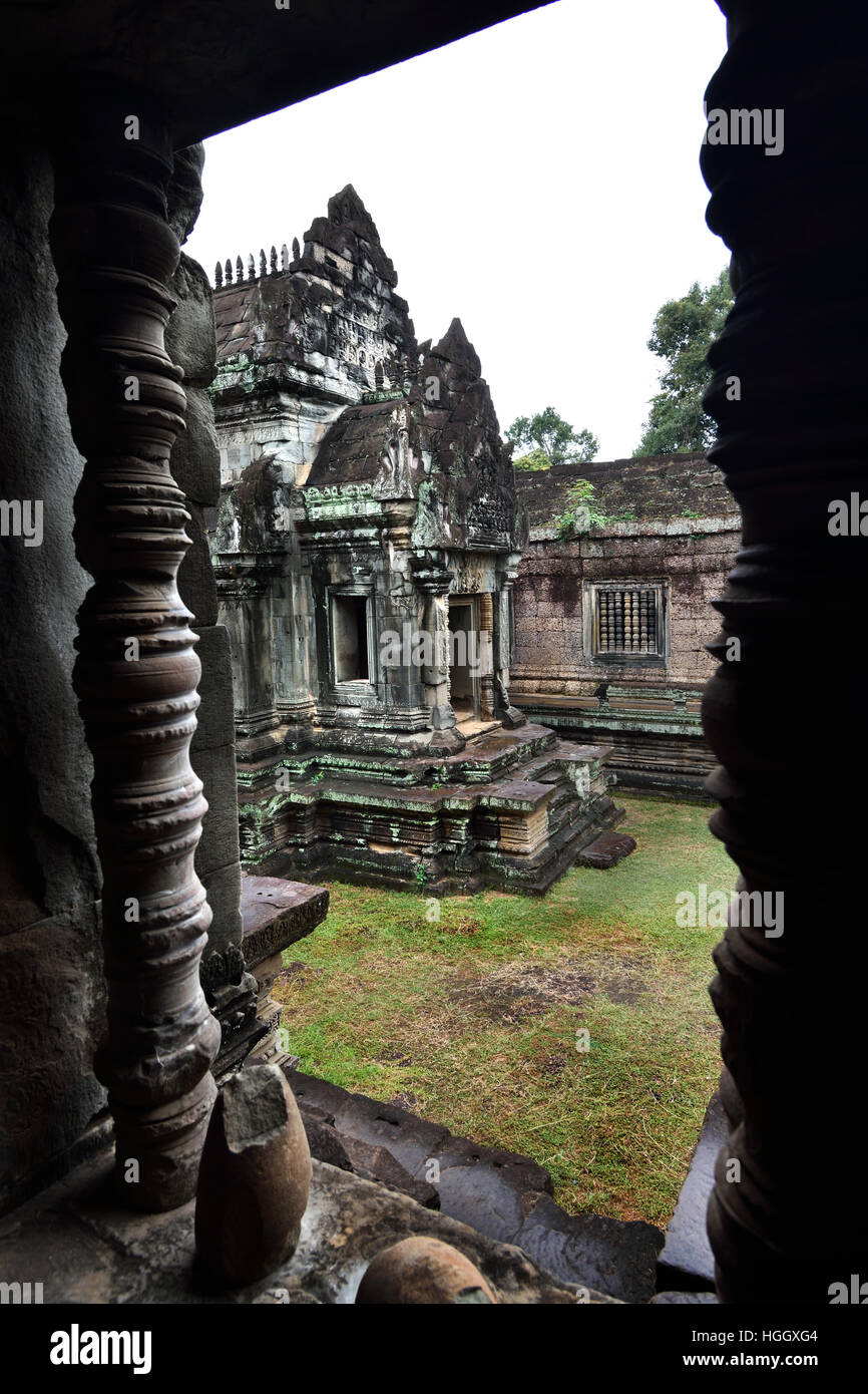 Banteay Samré is a temple at Angkor, located east of the East Baray ...