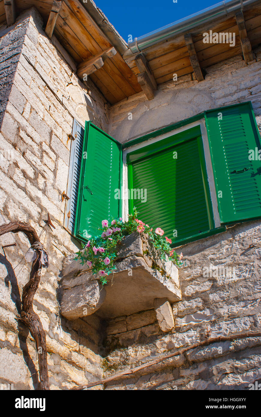 Old stone traditional countryside house in Greece Stock Photo - Alamy