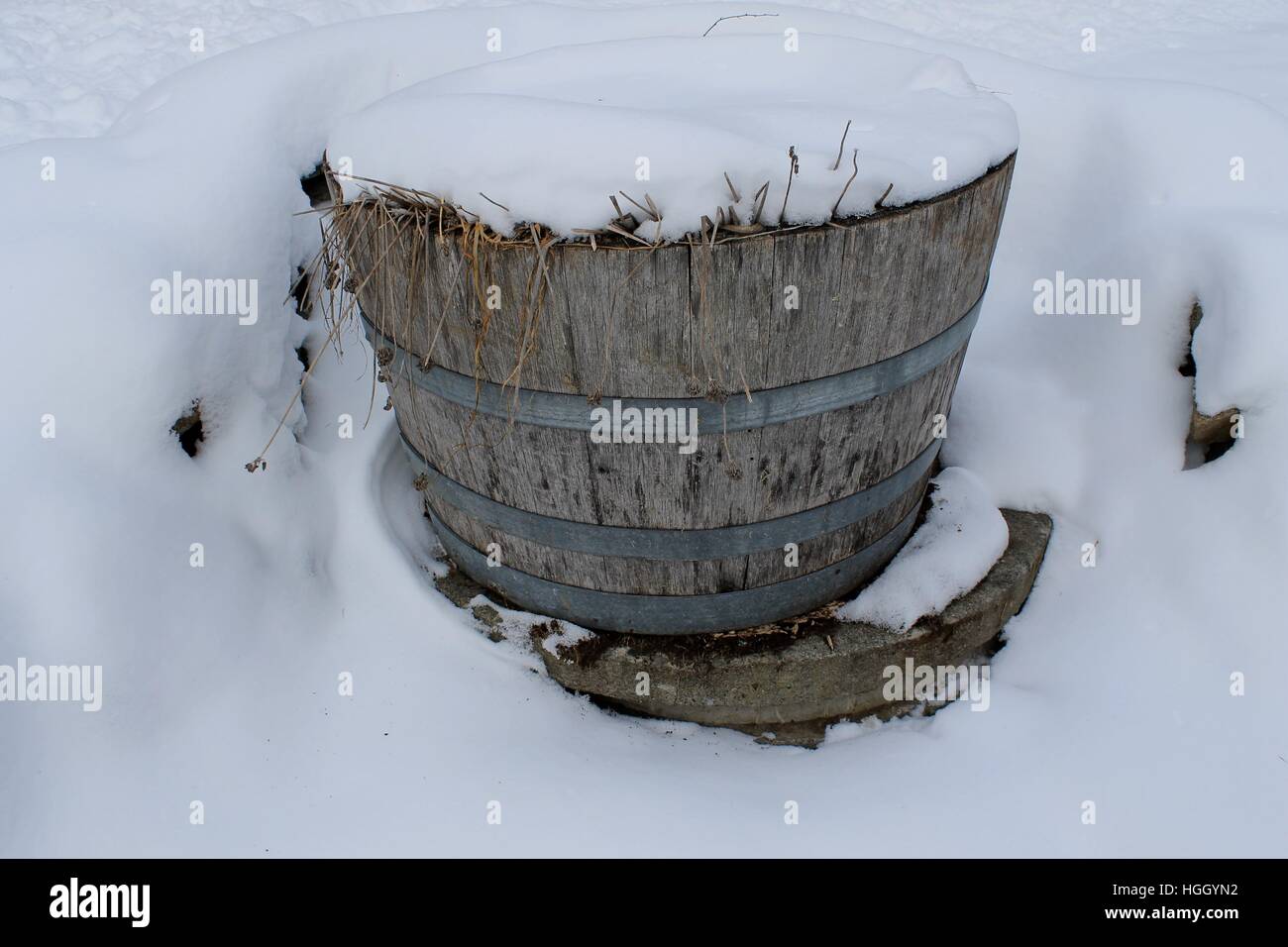 A barrel in snow Stock Photo - Alamy