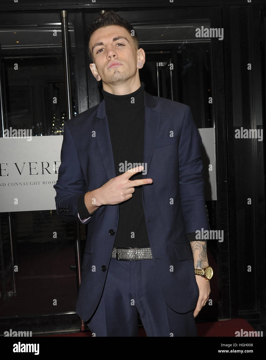 Various celebrities attend Teens Unites The Advent Tale fundraising ...