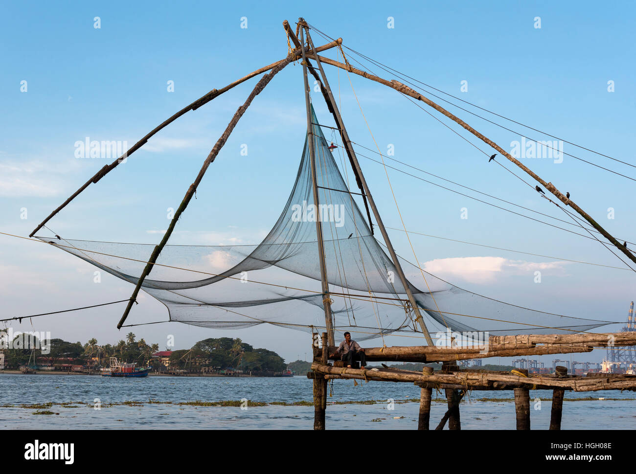 Chinese fishing net, Fort Kochi, Cochin, Kerala, India Stock Photo - Alamy