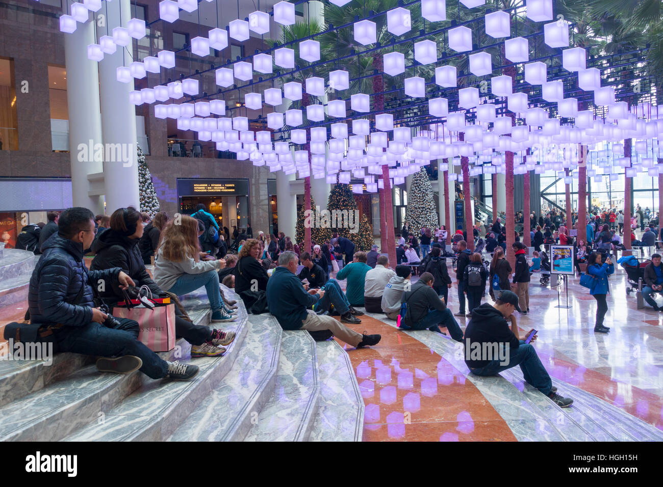 Brookfield Place atrium in NYC Stock Photo - Alamy