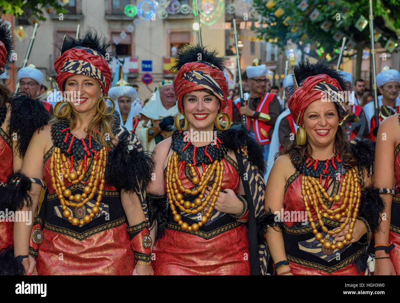 Women in historic clothing, Moors and Christians Parade, Moros y ...