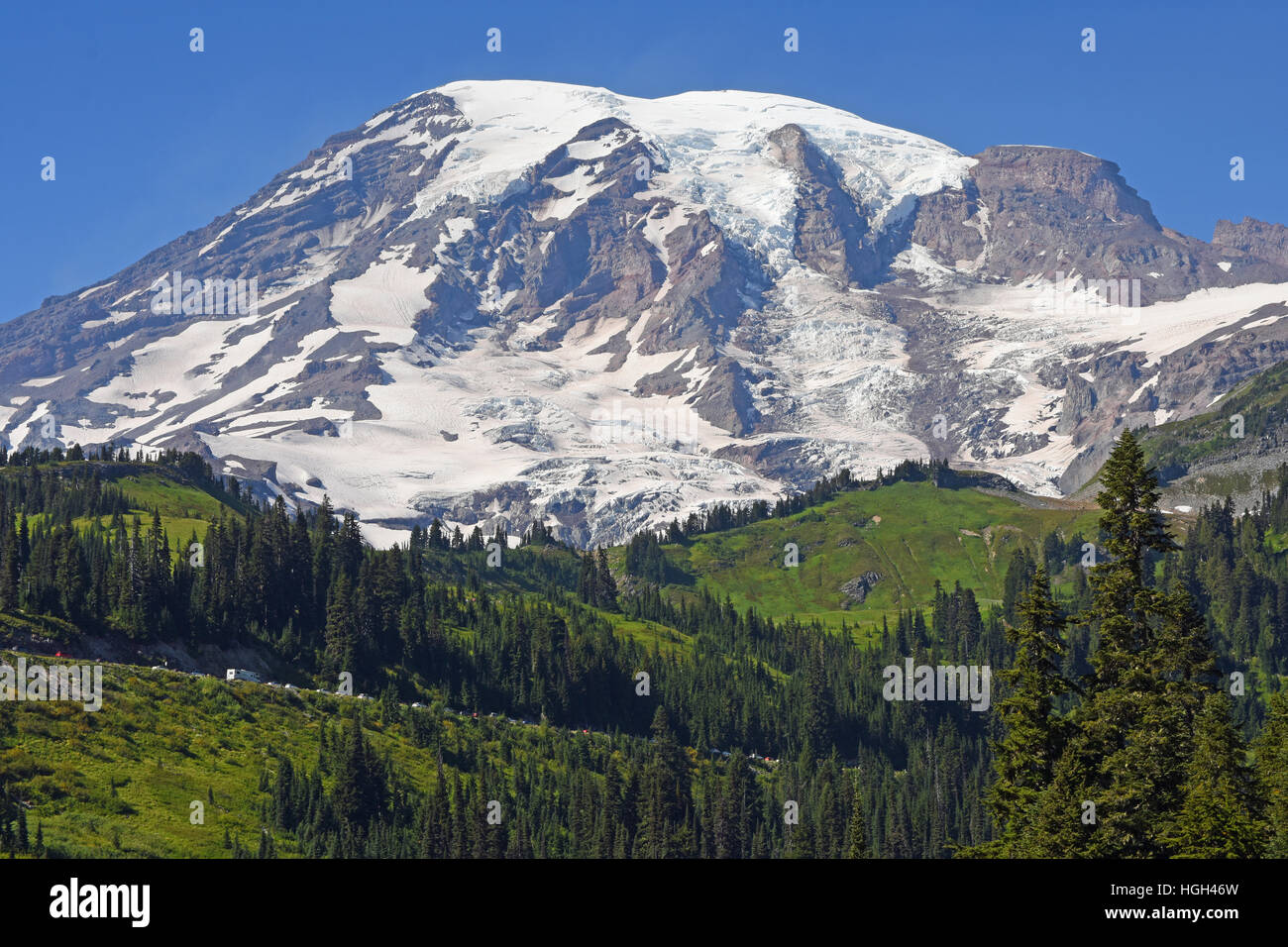 Snow-capped summit of Mount Rainier, Mount Rainier National Park ...