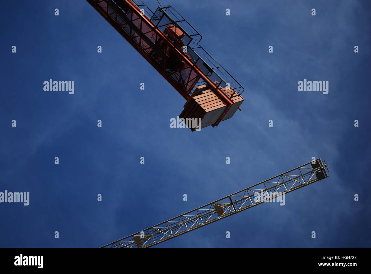 Crane counterweight hi-res stock photography and images - Alamy