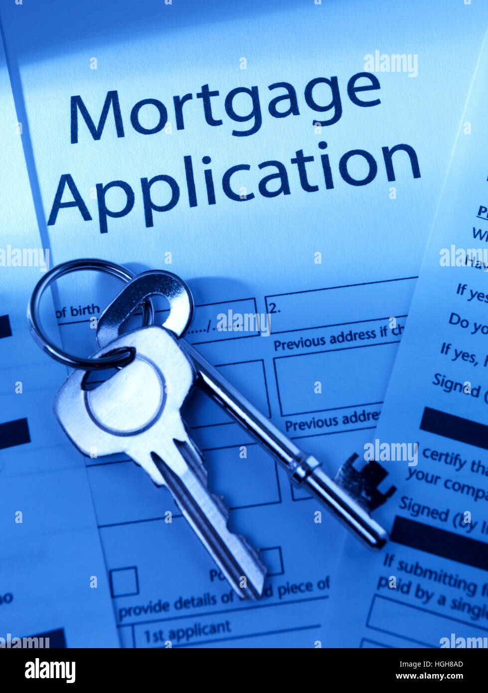 Mortgage Application with keys Stock Photo - Alamy