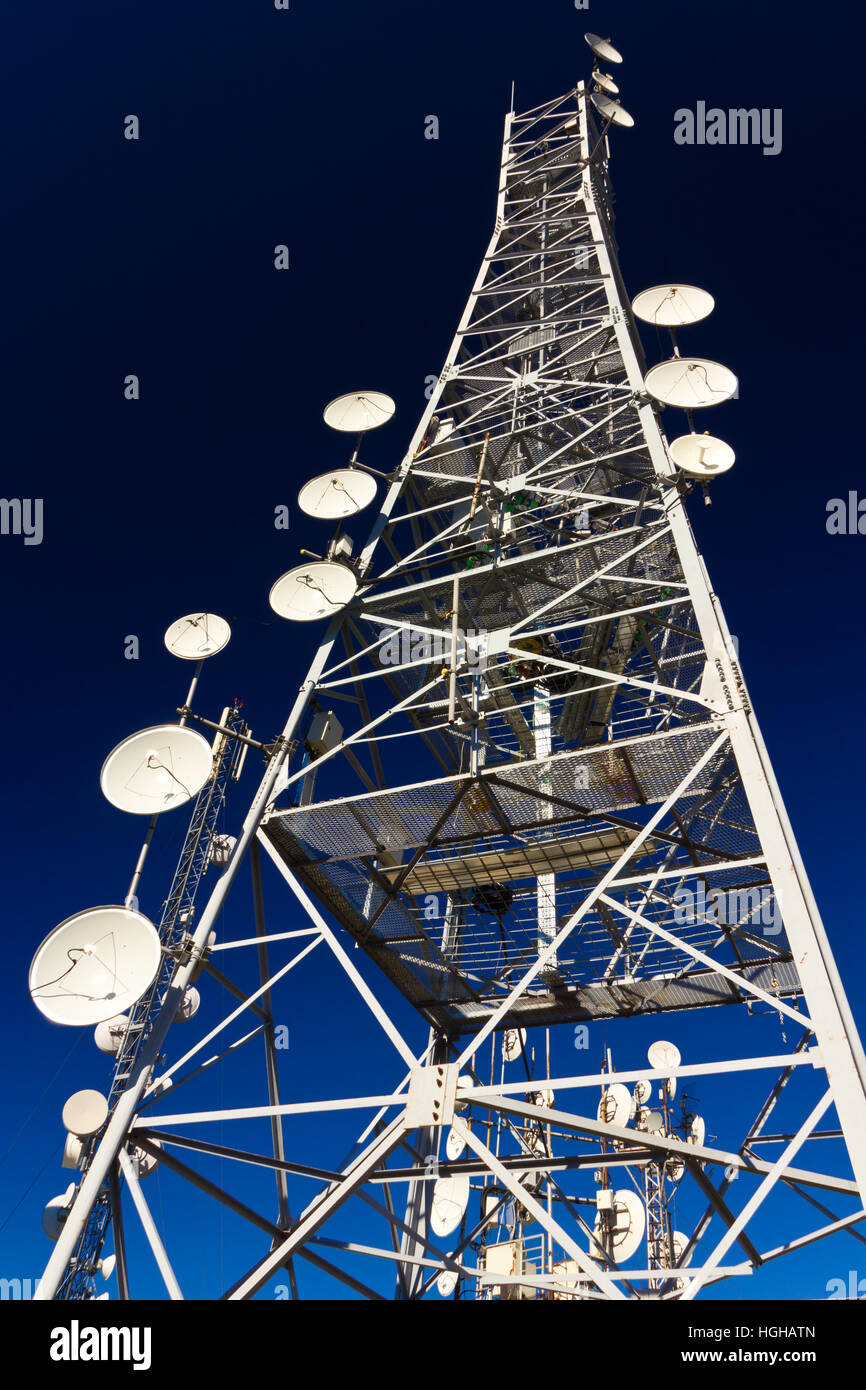 Pylon telecommunications tower antenna hi-res stock photography and images - Alamy