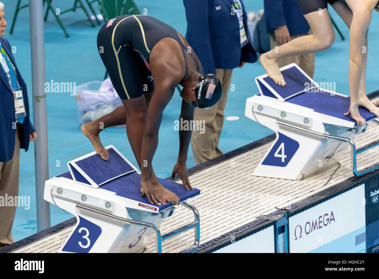Simone manuel swimmer hi-res stock photography and images - Alamy