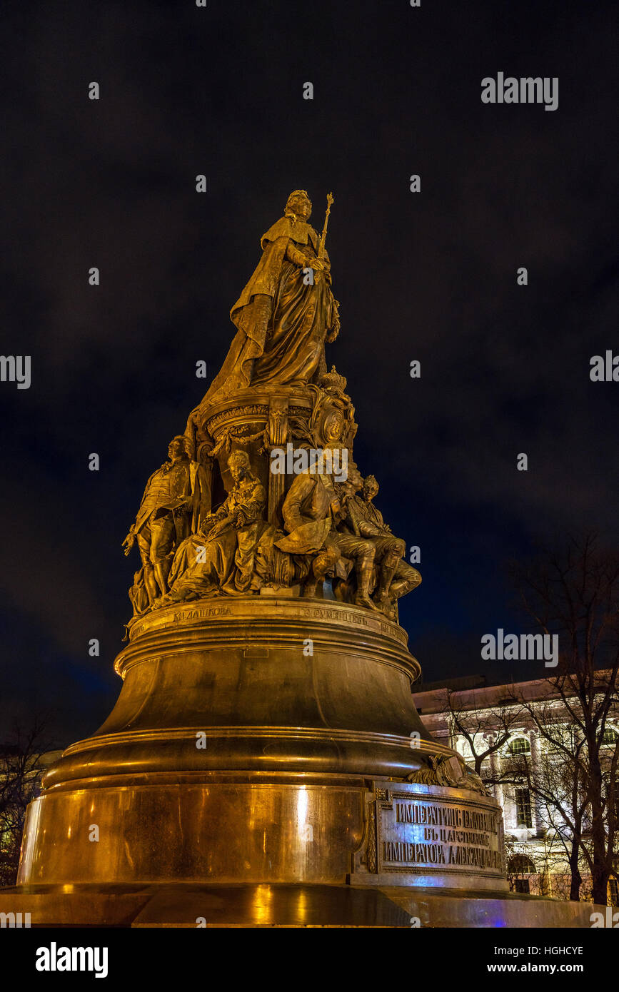 Catherine the great statue hi-res stock photography and images - Alamy