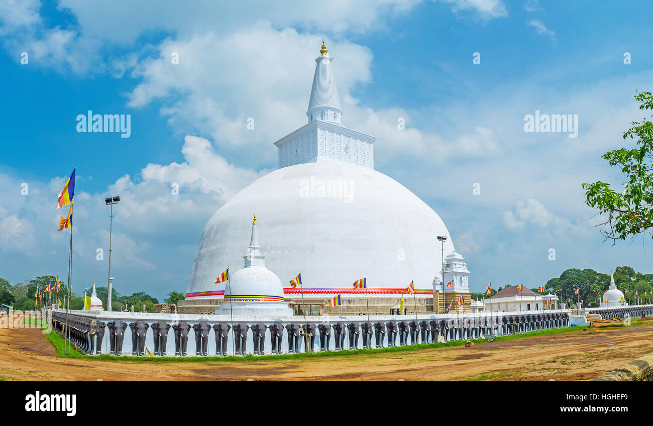 Solosmasthana hi-res stock photography and images - Alamy