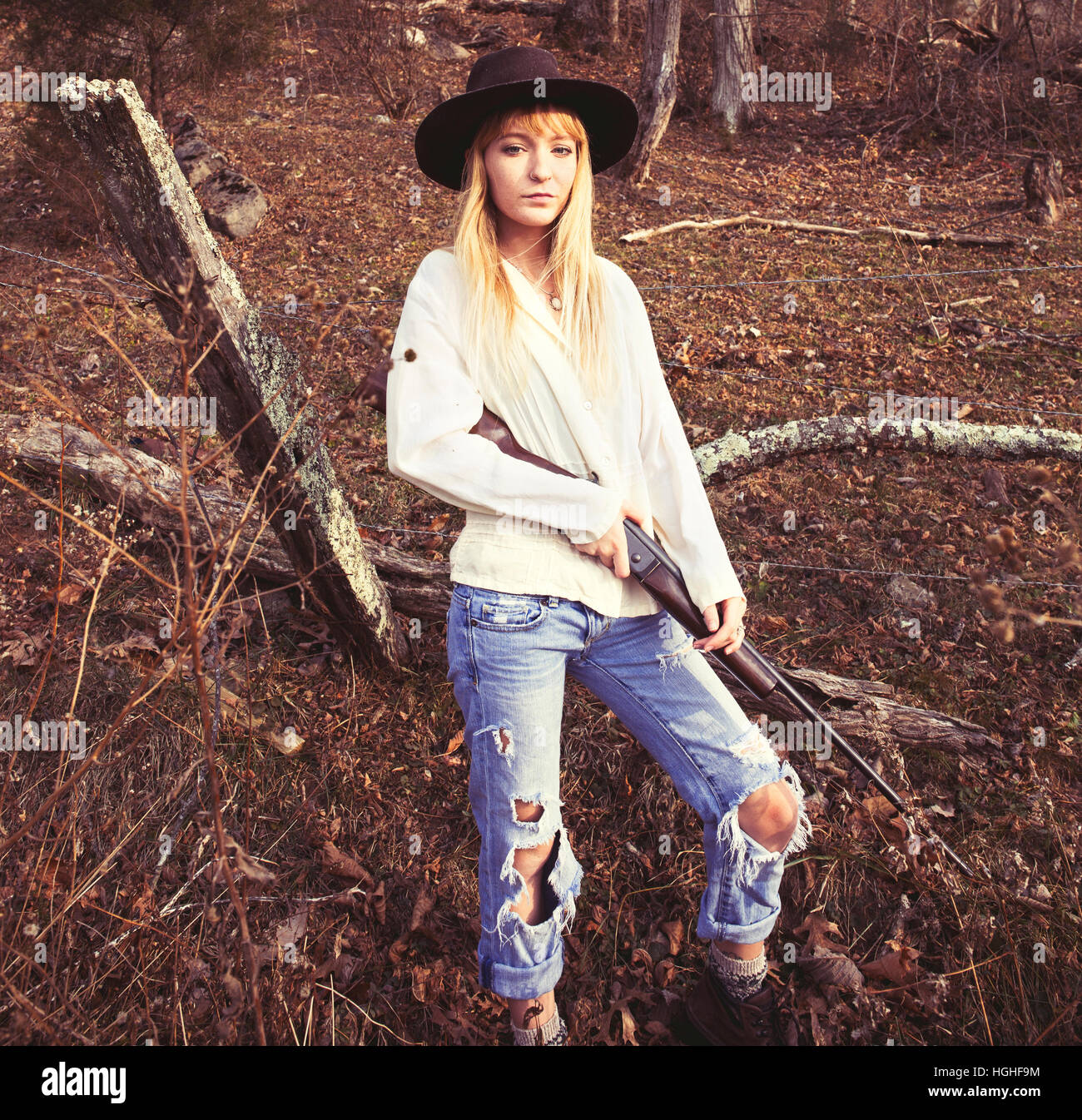 Hillbilly woman hi-res stock photography and images - Alamy