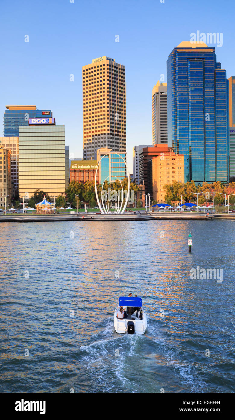 A boat entering Elizabeth Quay Stock Photo - Alamy