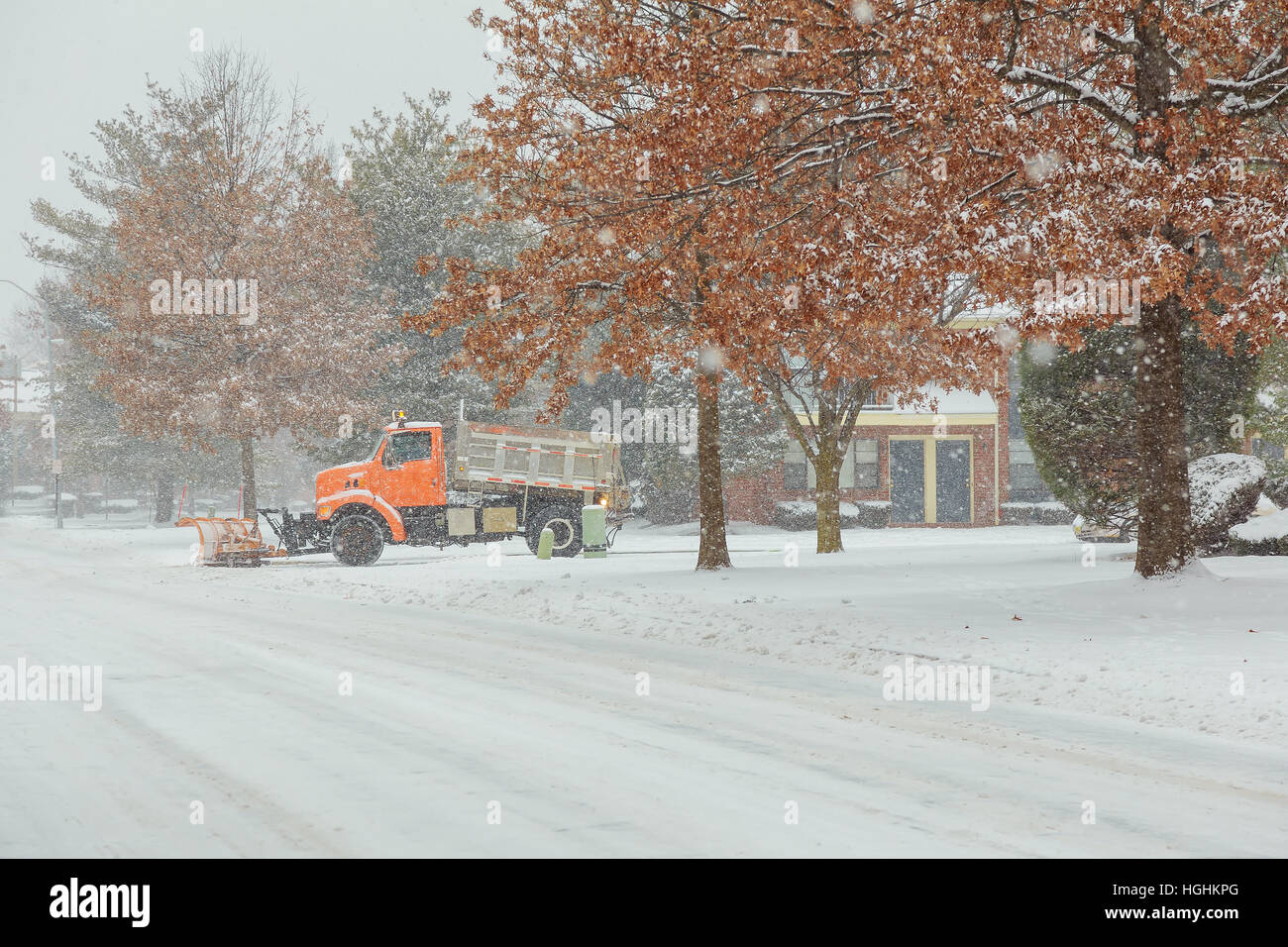 Snow blower clean roads hi-res stock photography and images - Alamy