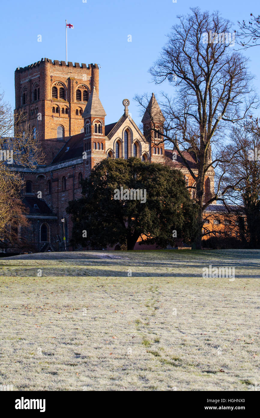 A view of the historic St. Albans Cathedral in Hertfordshire, England ...