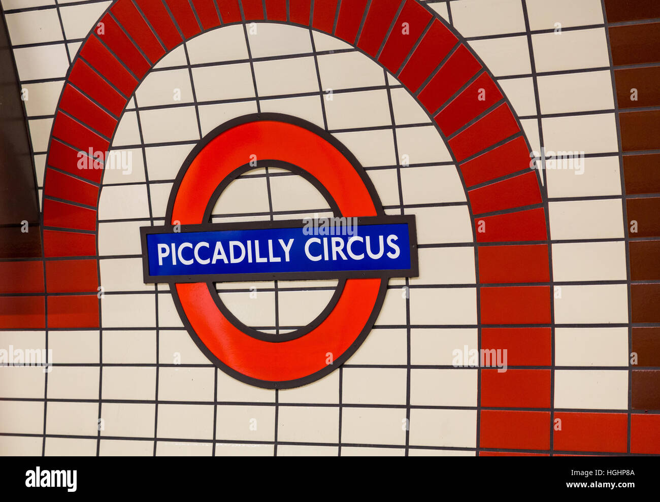 Piccadilly Circus Tube Sign Stock Photo - Alamy