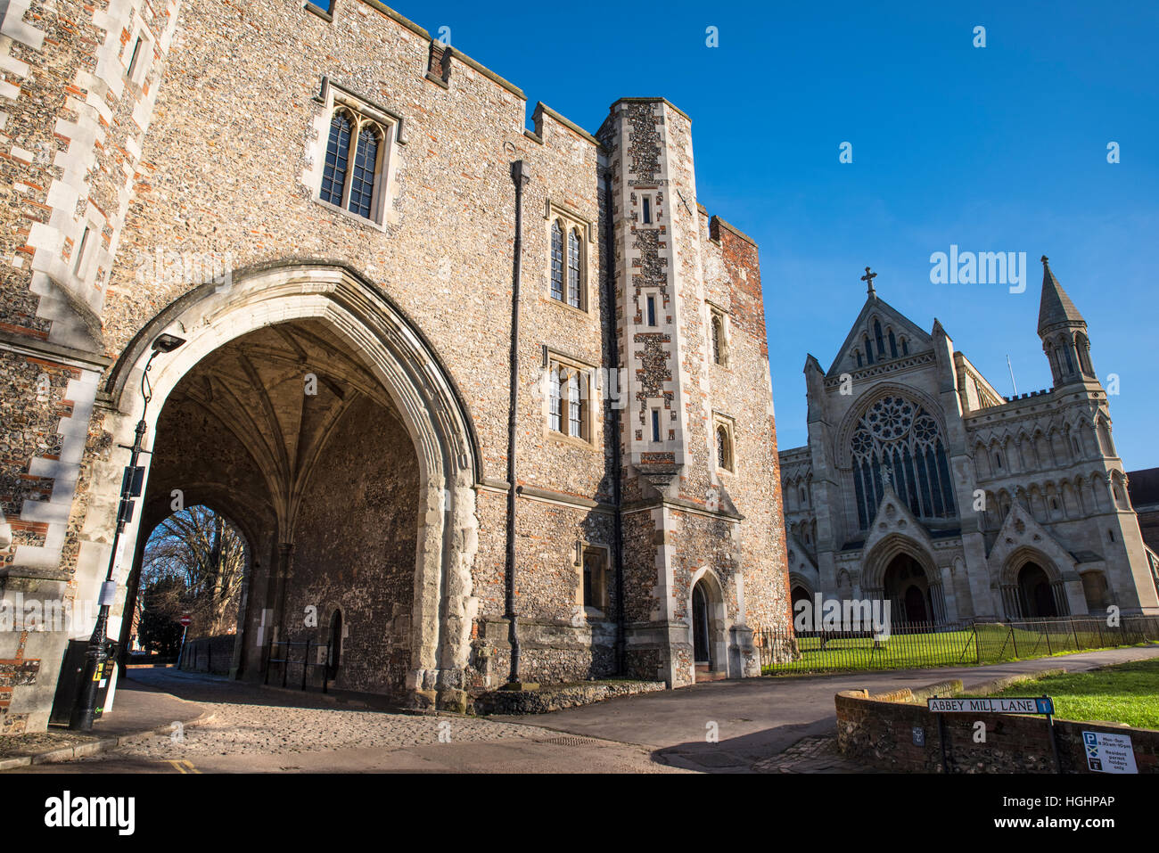 ST ALBANS, UK - JANUARY 5TH 2017: The historic Abbey Gateway and St ...