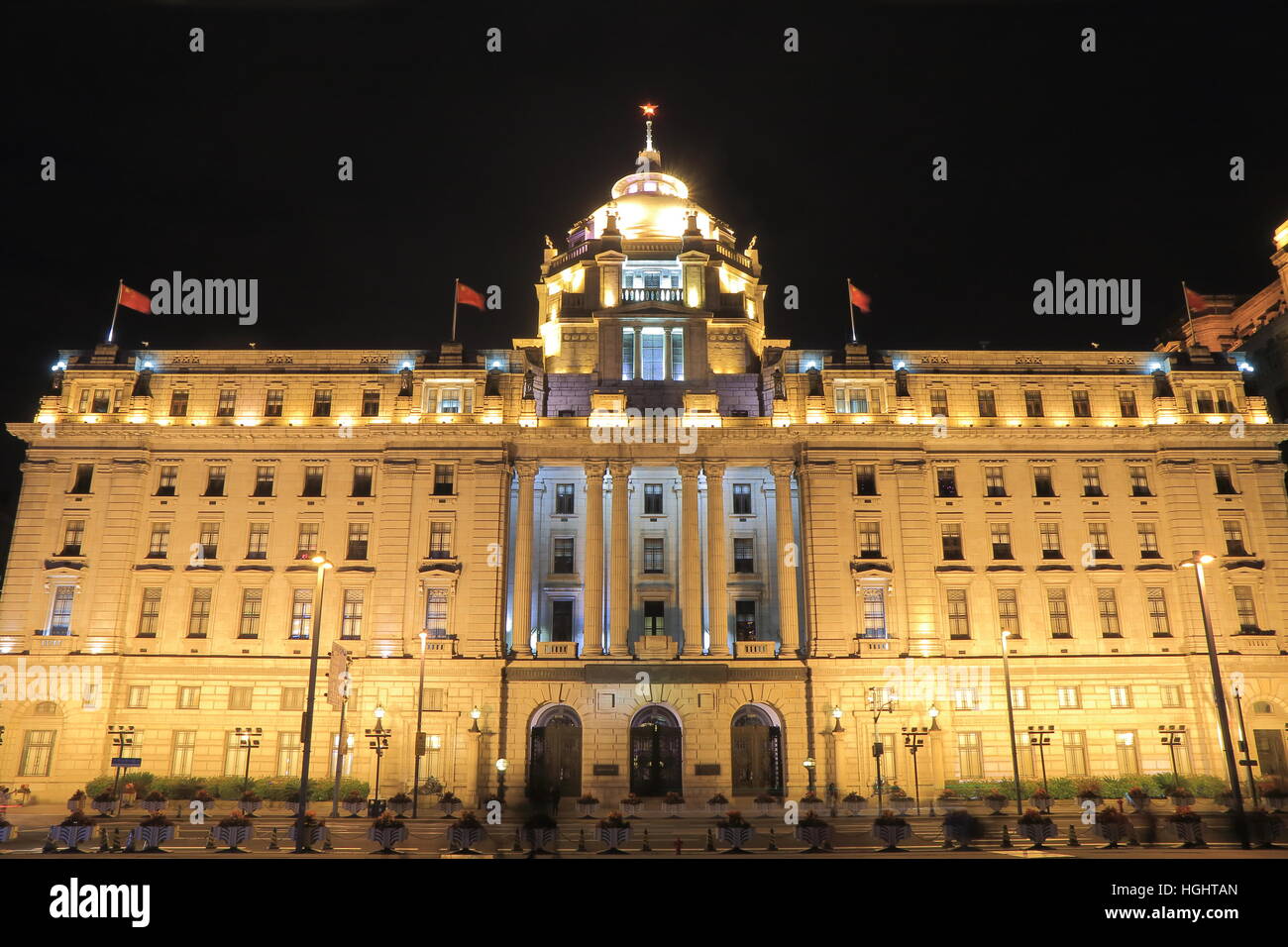 Shanghai Bund historical architecture cityscape in Shanghai China Stock ...