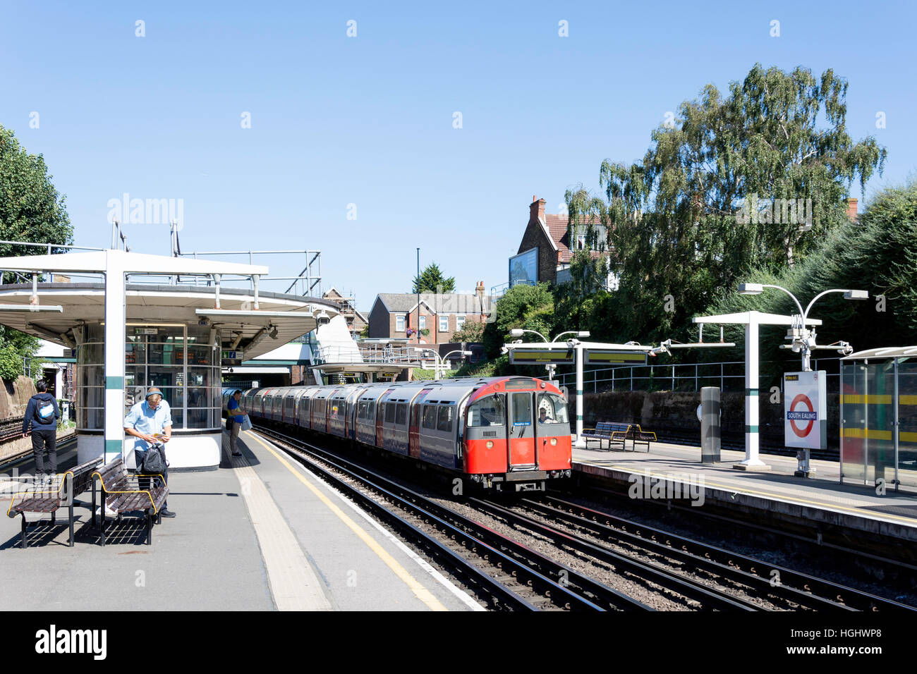 South ealing underground hi-res stock photography and images - Alamy