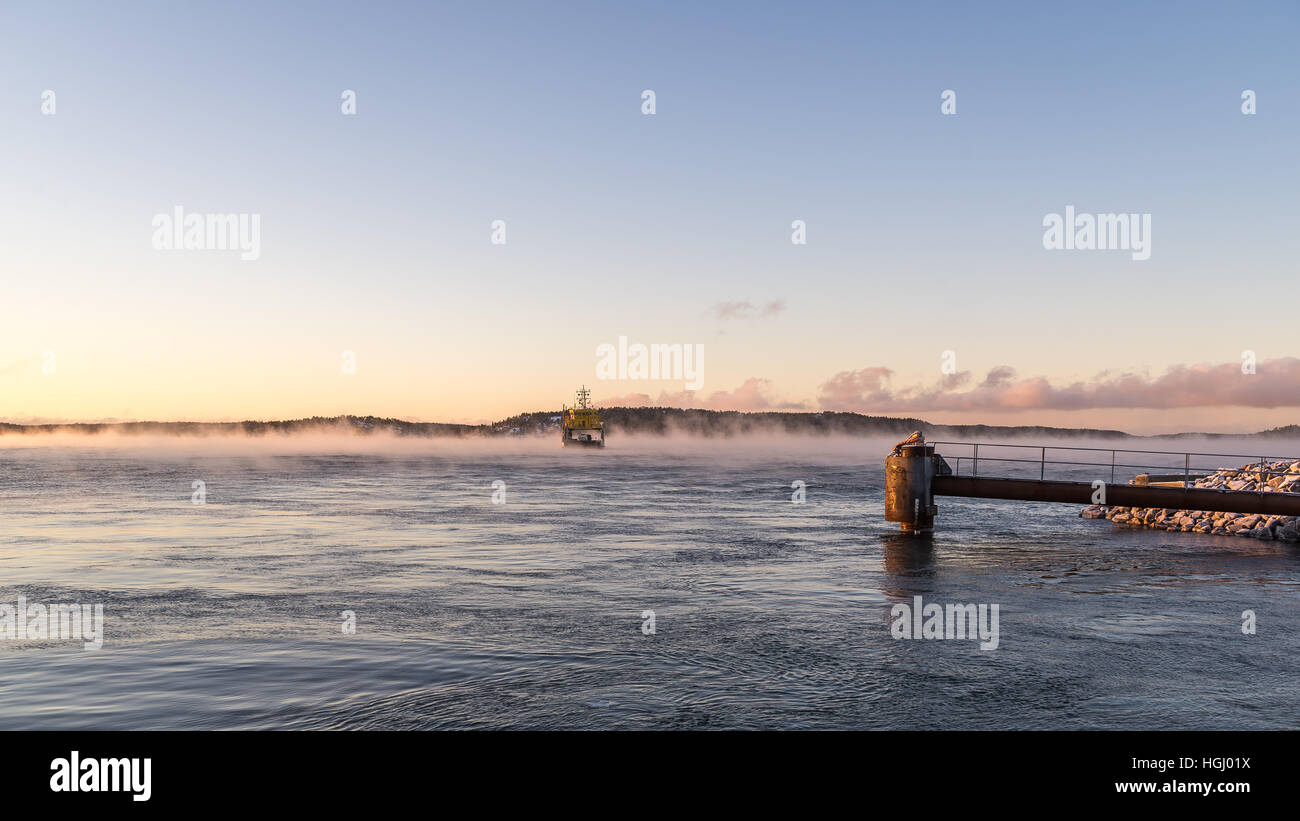 Transport ferry boat through hi-res stock photography and images - Alamy