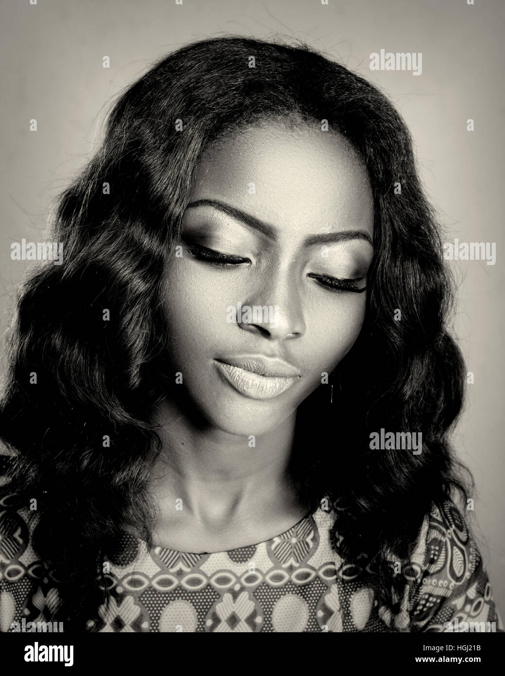 Black and White image of a Nigerian Young Woman Stock Photo - Alamy