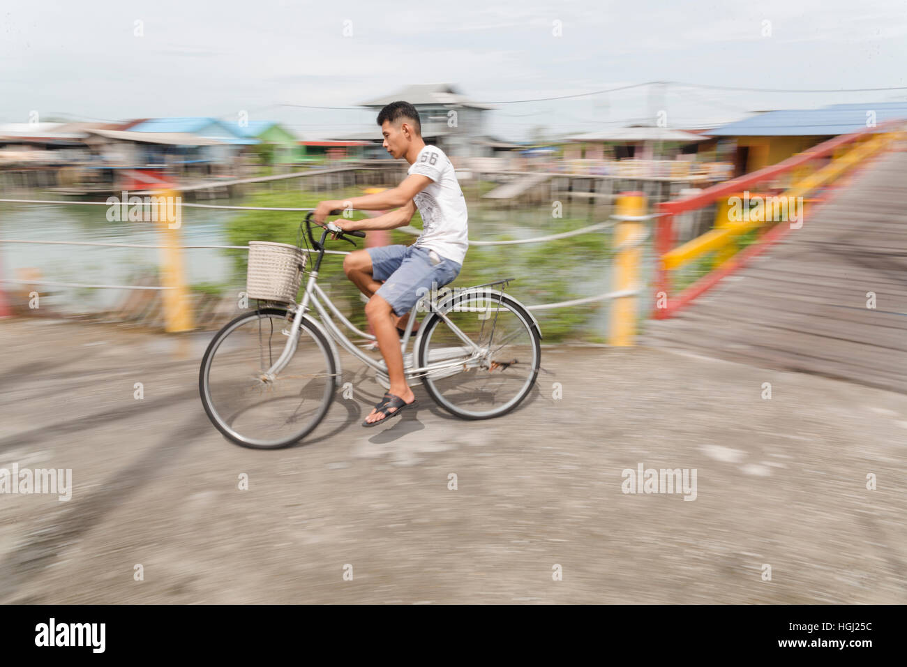 Panning view village hi-res stock photography and images - Alamy