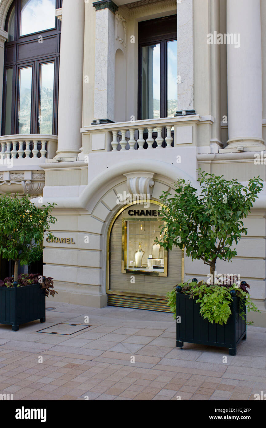 Monaco-Montecarlo: view of Chanel luxury shops, blue sky in summer ...