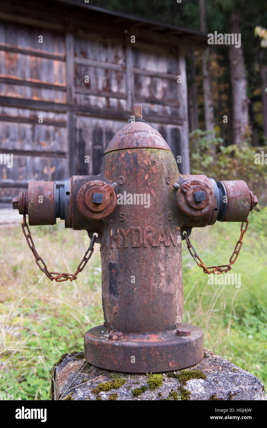 Japanese fire hydrant hi-res stock photography and images - Alamy