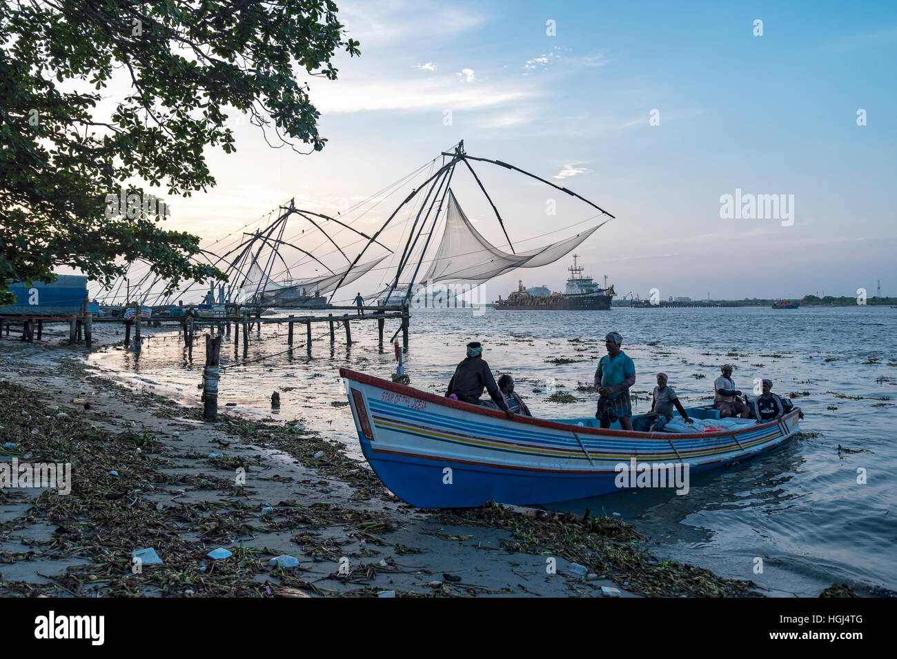 Fishing boat and Chinese fishing nets, Fort Kochi, Cochin, Kerala ...
