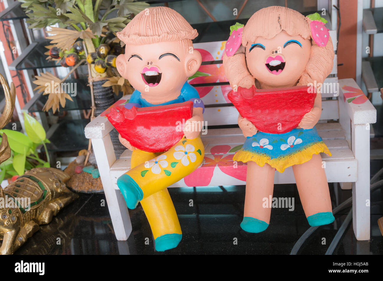close up,Happy dolls for garden decoration ,process color Stock Photo ...