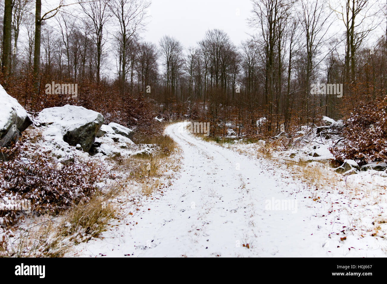 Dirt covered track hi-res stock photography and images - Alamy