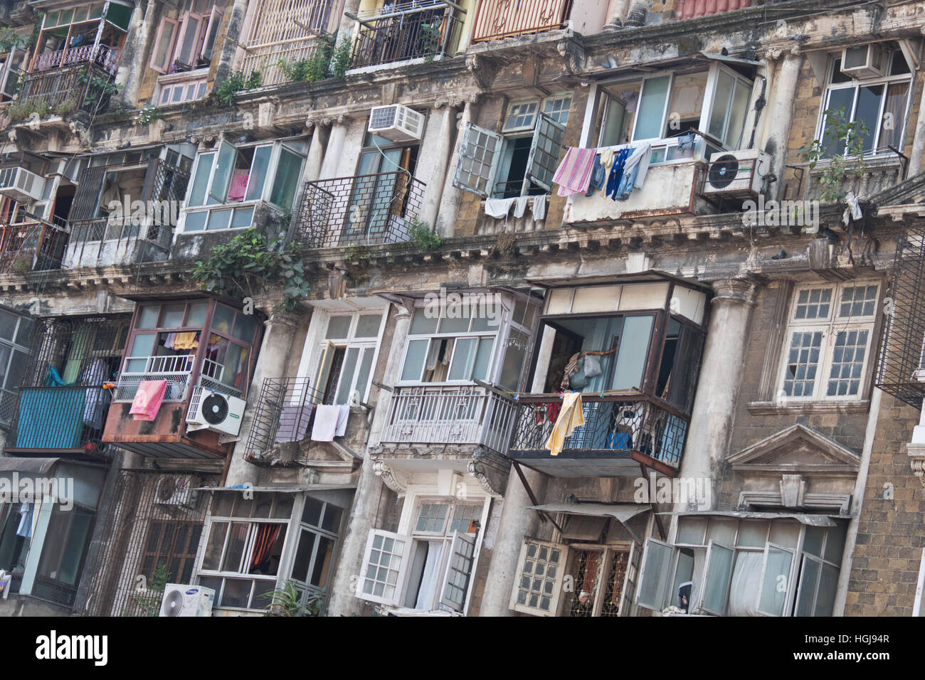 Typical apartment block in southern Mumbai Stock Photo - Alamy