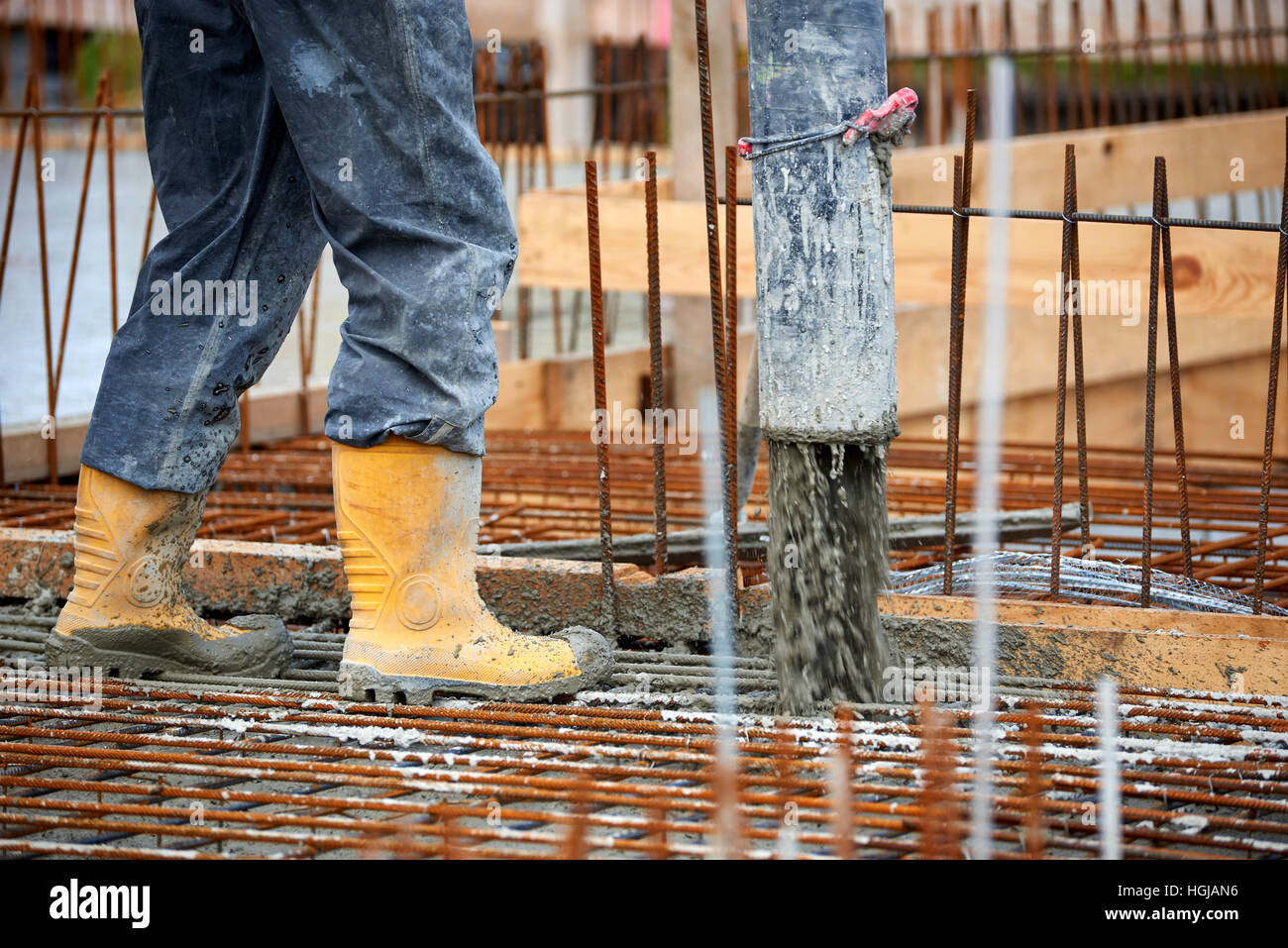 construction site pouring concrete Stock Photo - Alamy