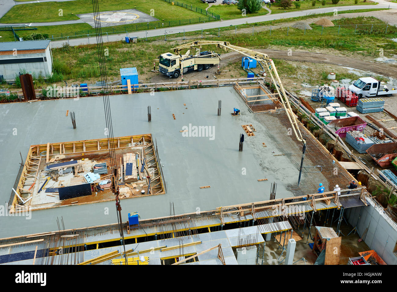 construction site pouring concrete Stock Photo - Alamy