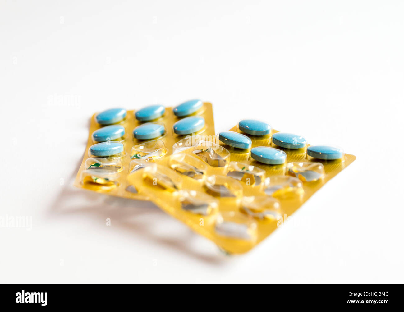 Tablet blisters hi-res stock photography and images - Alamy