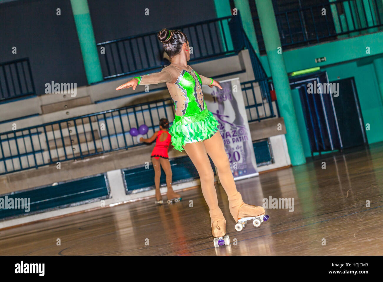 teenage female skaters Stock Photo - Alamy