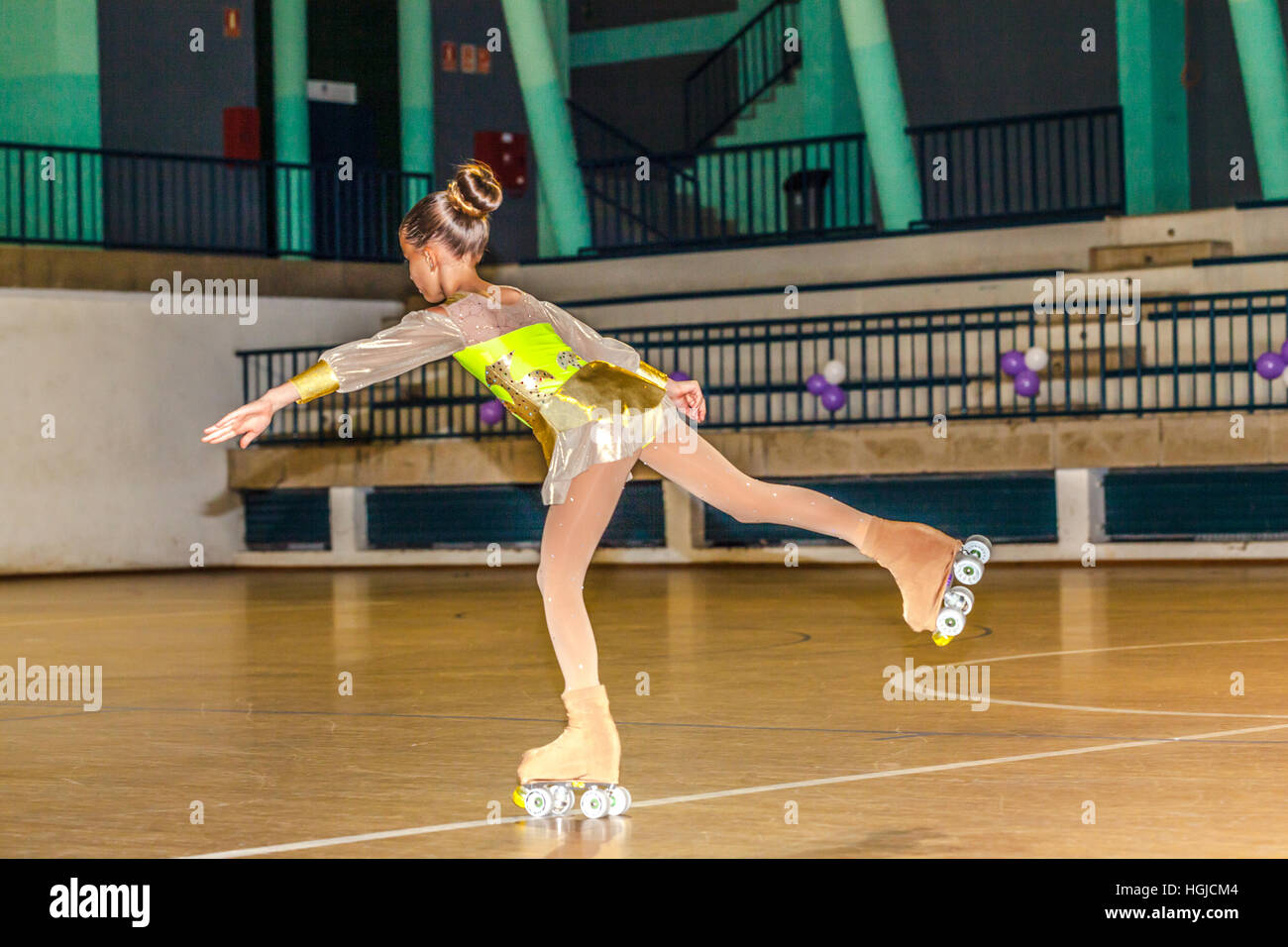 teenage female skater Stock Photo - Alamy