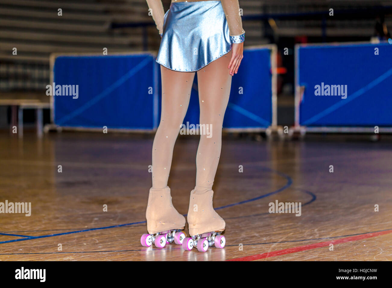 teenage female skater Stock Photo - Alamy