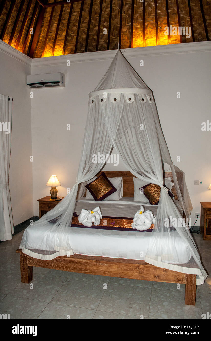 Bed decoration bed hi-res stock photography and images - Alamy