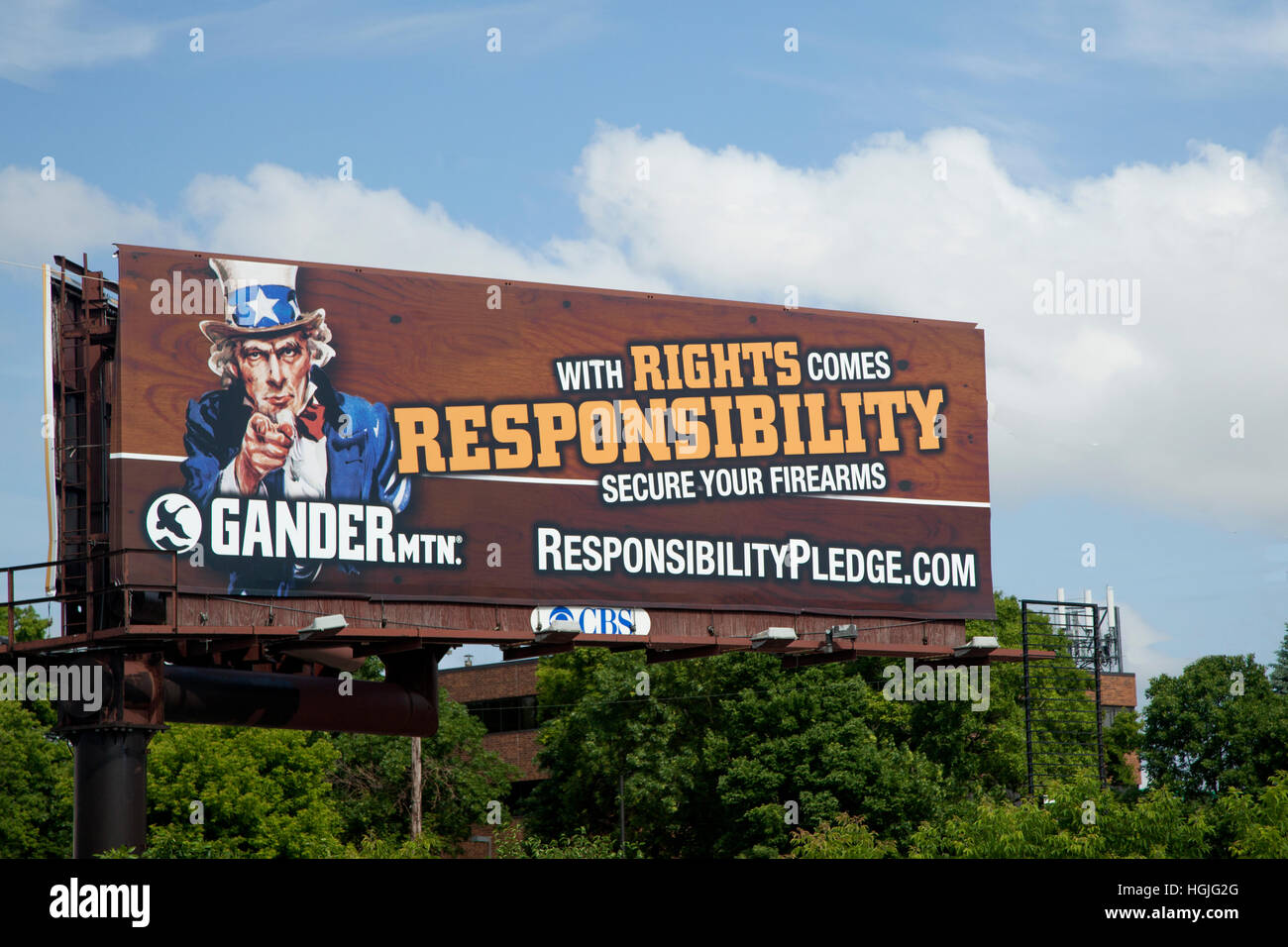 Billboard advertisement hi-res stock photography and images - Alamy